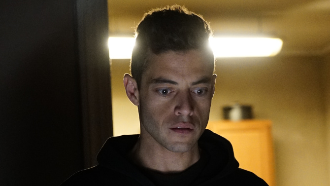 MR. ROBOT Debuts Here with Pilot Episode - PlayStation LifeStyle