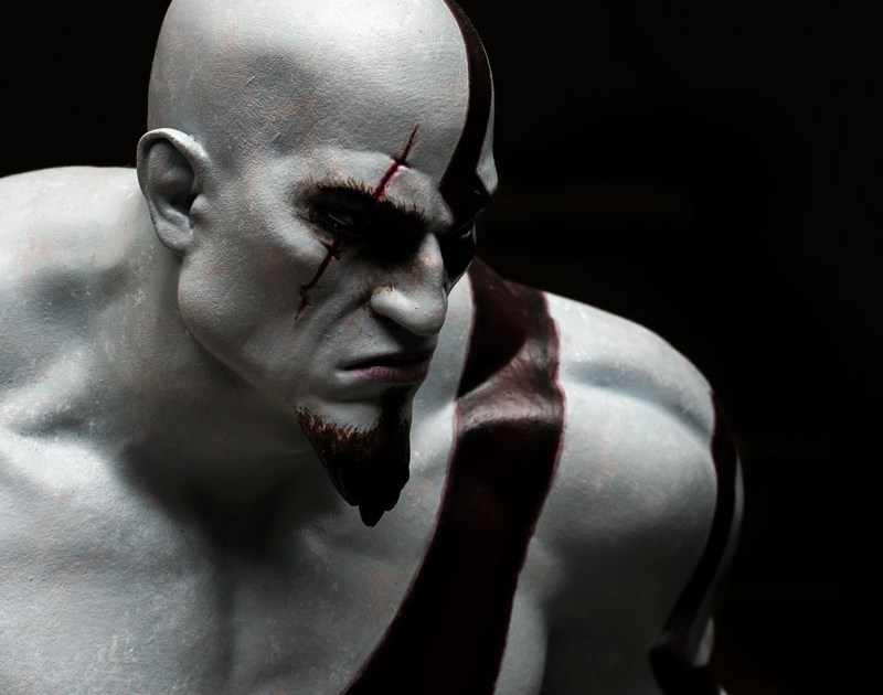 You Need to Check Out This Limited Edition God of War Kratos Statue ...