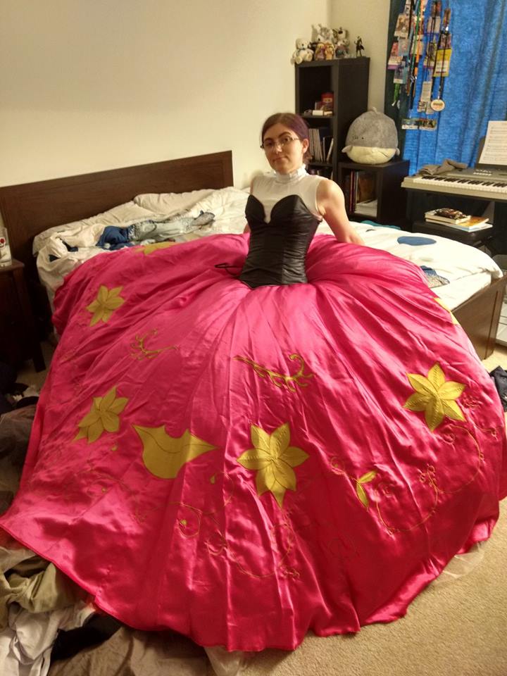 A Beautiful Betrayal: The Crazy Work Behind Persona 5 Milady Cosplay