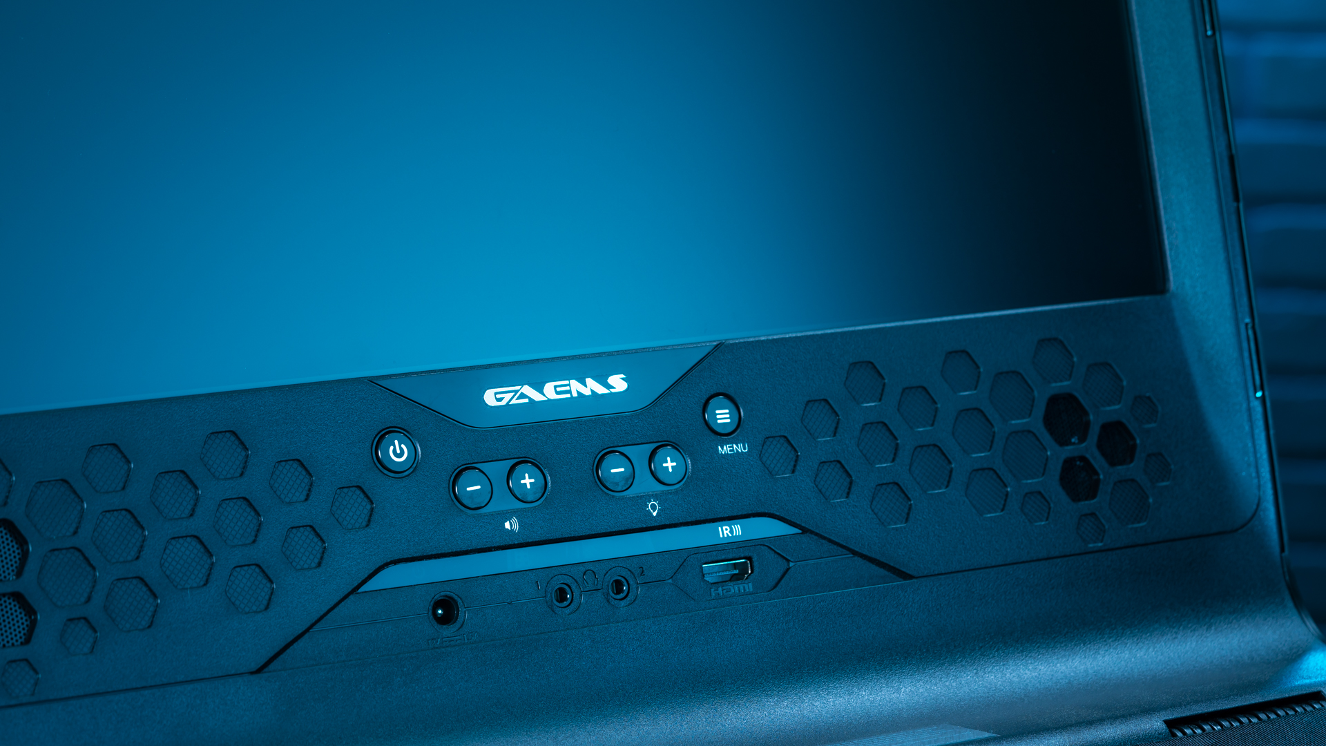 GAEMS Sentinel Review - Your Console on the Go