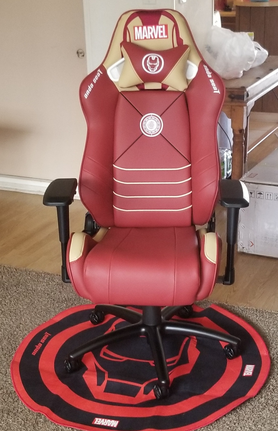 AndaSeat Iron Man Edition Gaming Chair Review - Pride of Tony Stark
