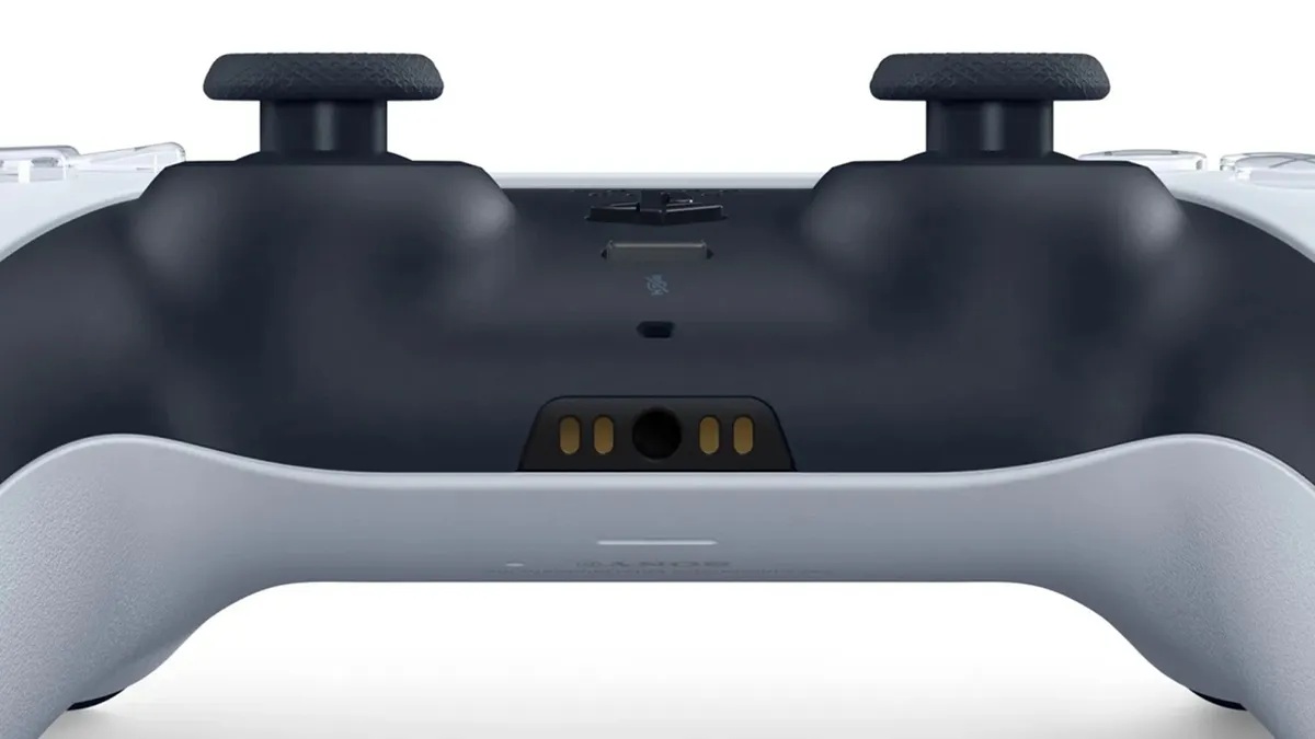 PS5 DualSense Controller Updated With Battery Improvement - PlayStation ...